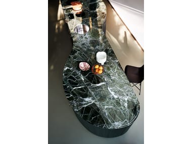 TANGRAM Kitchen By Cesar