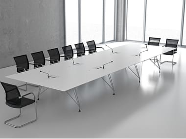 A1 MEETING Rectangular meeting table By BK Contract