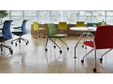 AC 5 STUDIO Swivel leather office chair By Vitra | design Antonio Citterio