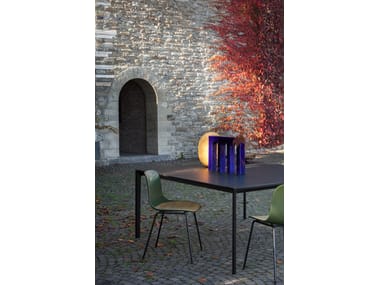 ADD T OUTDOOR 花园桌子 By Lapalma | design Francesco Rota