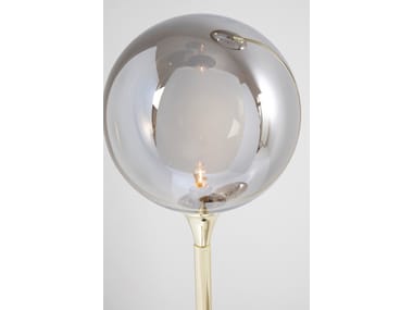 AL CAPONE TRE LED Stehleuchte aus Glas By KARE Design