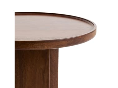 STIGIDO Round walnut side table By AMPM