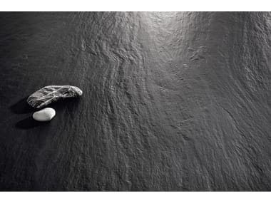 ARDESIA - NERO A SPACCO Ceramic slab for horizontal surfaces By Laminam