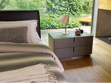 ARI | Bedside table By Flou design Mario Dell'Orto, Emanuela Garbin