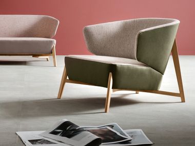 ARSENALE LC1 | Armchair By INNOVA Imbottiti design Antonio Fattore