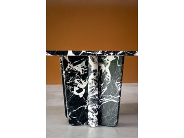 KATE Table By BAXTER