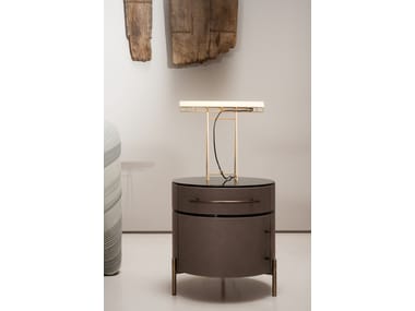 PLISSÉ Bedside table By BAXTER | design Draga & Aurel