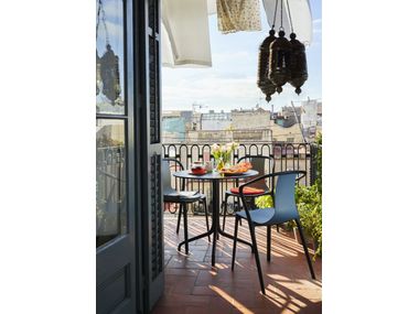 BELLEVILLE TABLE BISTRO | Round table Belleville Table Collection By ...