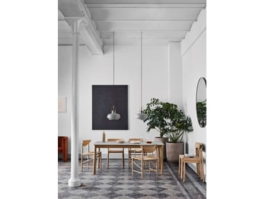 BETTY TK2 椅子 By &Tradition | design Sami Kallio, Jakob Thau