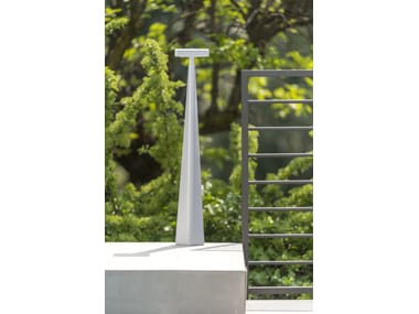 BLEND Paletto luminoso a LED in alluminio pressofuso By Platek