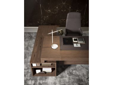 BLOCK 2.0 Wooden executive desk By PROF
