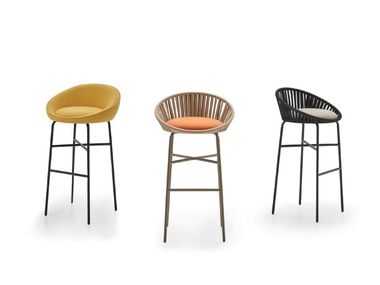 BLOOM WA Stool By PARLA