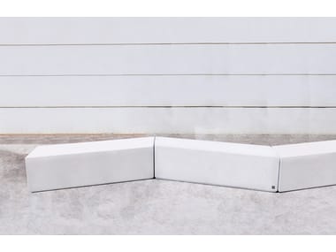 BOX TO BOX Modular backless concrete bench By SIT