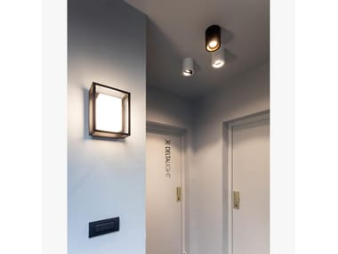BOXY R | Adjustable spotlight Boxy Collection By Delta Light