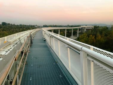 Parapet Expanded mesh parapet By FILS