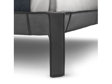CAB NIGHT Bed By Cassina | design Mario Bellini