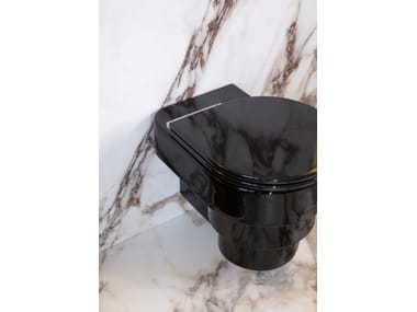 CALLIPYGE NOIR WC suspendu en céramique By Trone