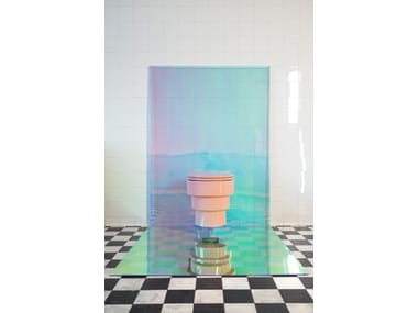 CALLIPYGE PINK Wall-hung ceramic toilet By Trone