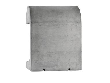 CASTING CONCRETE Bollard light By Flos | design Vincent Van Duysen