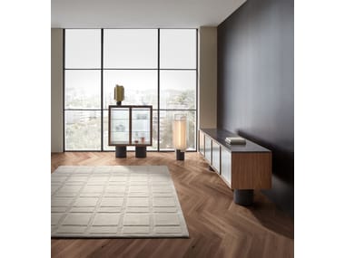 CHICAGO Rectangular handmade wool rug By Punt | design Norm Architects