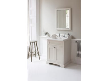 CLASSIC | Vanity unit with doors By Burlington Bathrooms