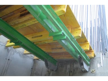 Tubular structure and scaffolding CLIMBING PLATFORMS By Faresin Formwork