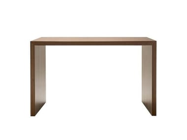 CLOSED H110CM Table By Andreu World