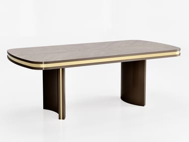 CLUB Table By Guerra Vanni