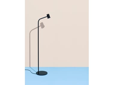 COMPOSE LED aluminium floor lamp By Zero | design Jens Fager