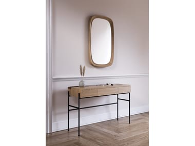 CONCIERGE Solid wood console table / secretary desk By Wewood