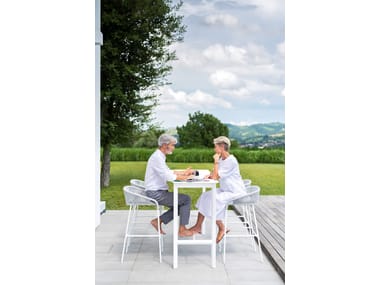 CRICKET | Stool with back By Varaschin design Anki Gneib