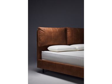 CROISSANT Bed By grado design