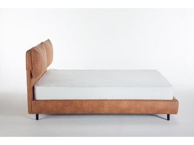 CROISSANT Bed By grado design