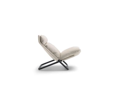 CROSS HIGH Leather armchair By arflex | design Marcello Cuneo