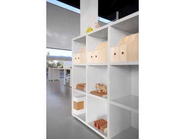 Estante de escritório modular de alumínio e madeira CUBIC By ACTIU