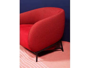 CURL Armchair with armrests By Cider Edition | design Fred Rieffel