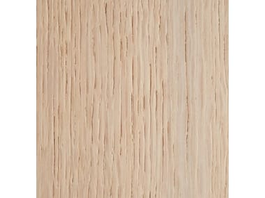 CUT | Round table Round solid wood table By MORE | design Peter Fehrentz