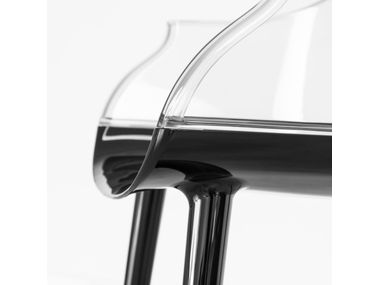 CYBORG Polycarbonate chair with armrests By Magis | design Marcel Wanders