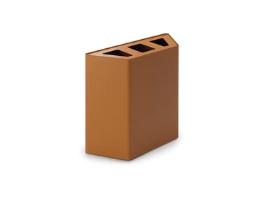 LINEAR Litter bin By Caimi Brevetti