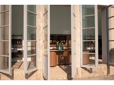 TANGRAM WITH ‘L’ GRIP EDGE Wooden fitted kitchen with island By Cesar