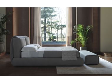 PILLOW Bed By Conte Casa