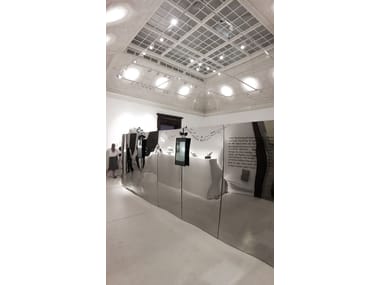 DISTORTING MIRROR | Rectangular mirror By VIDAME CREATION design Julien ...