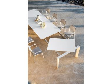 DOLMEN | Table By Varaschin