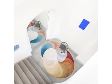 DOUBLE SLINKIE Handmade rug By cc-tapis | design Patricia Urquiola