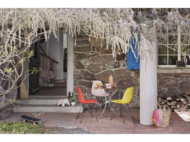 DSR Polypropylene chair By Vitra
