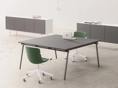 KNOT Meeting table By DVO
