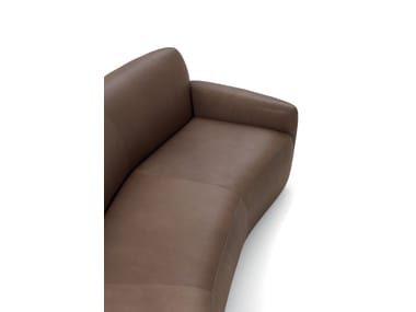 AMI Curved leather sofa By De Padova | design Yabu Pushelberg