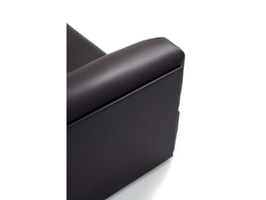 HYBLA Modular leather sofa By De Padova