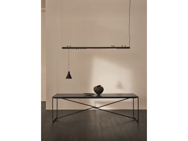 T.T.A. TABLE 桌子 By De Padova | design Mikal Harrsen