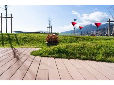 FIREWALL Engineered wood decking By Déco